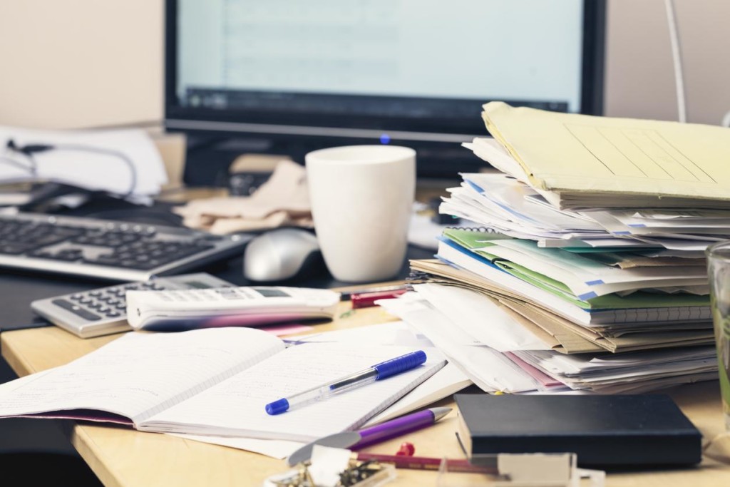 Clean Off Your Desk! | Lane Business Consulting